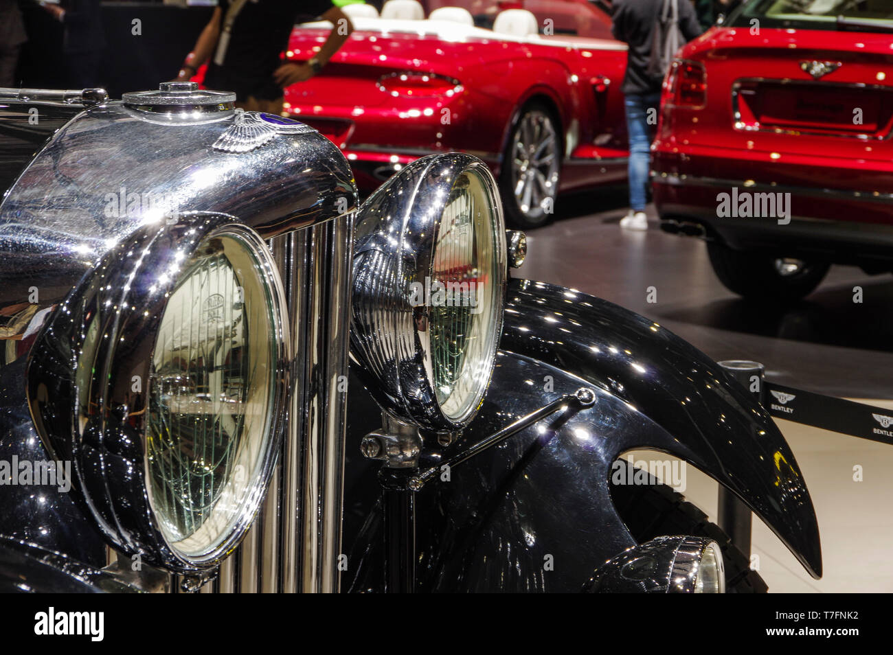 2019 Shanghai Auto Show Bentley booth Stock Photo - Alamy