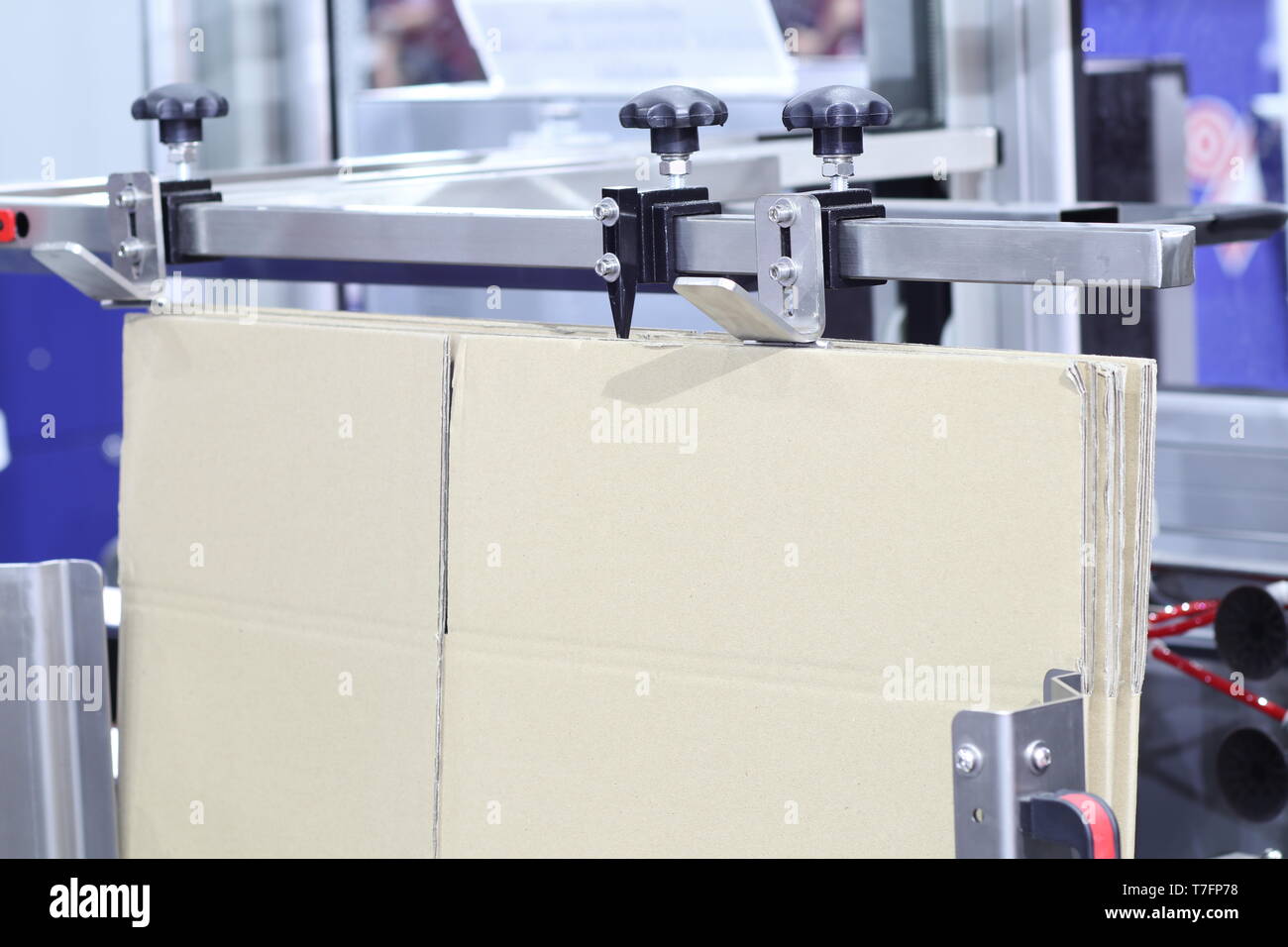 Carton / Box Erector Machine ; close up Stock Photo - Alamy