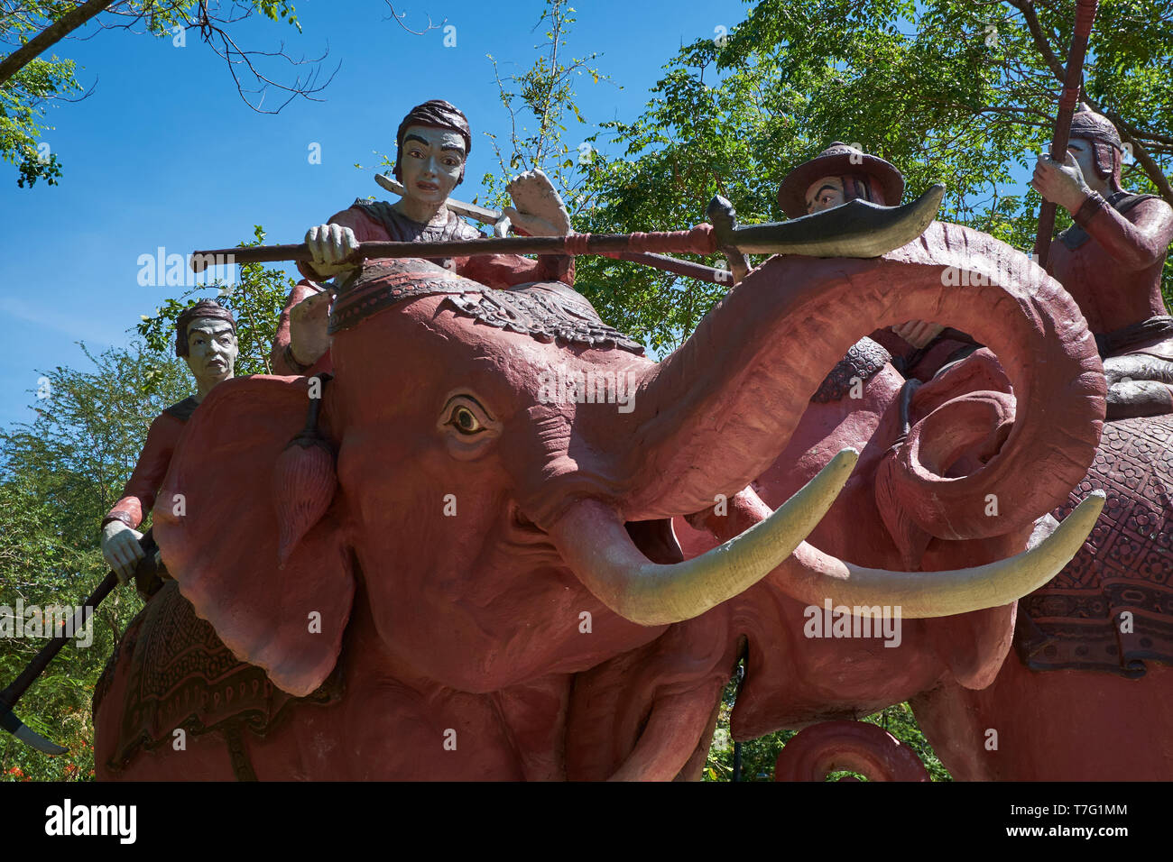 Elephant spear hi-res stock photography and images - Alamy