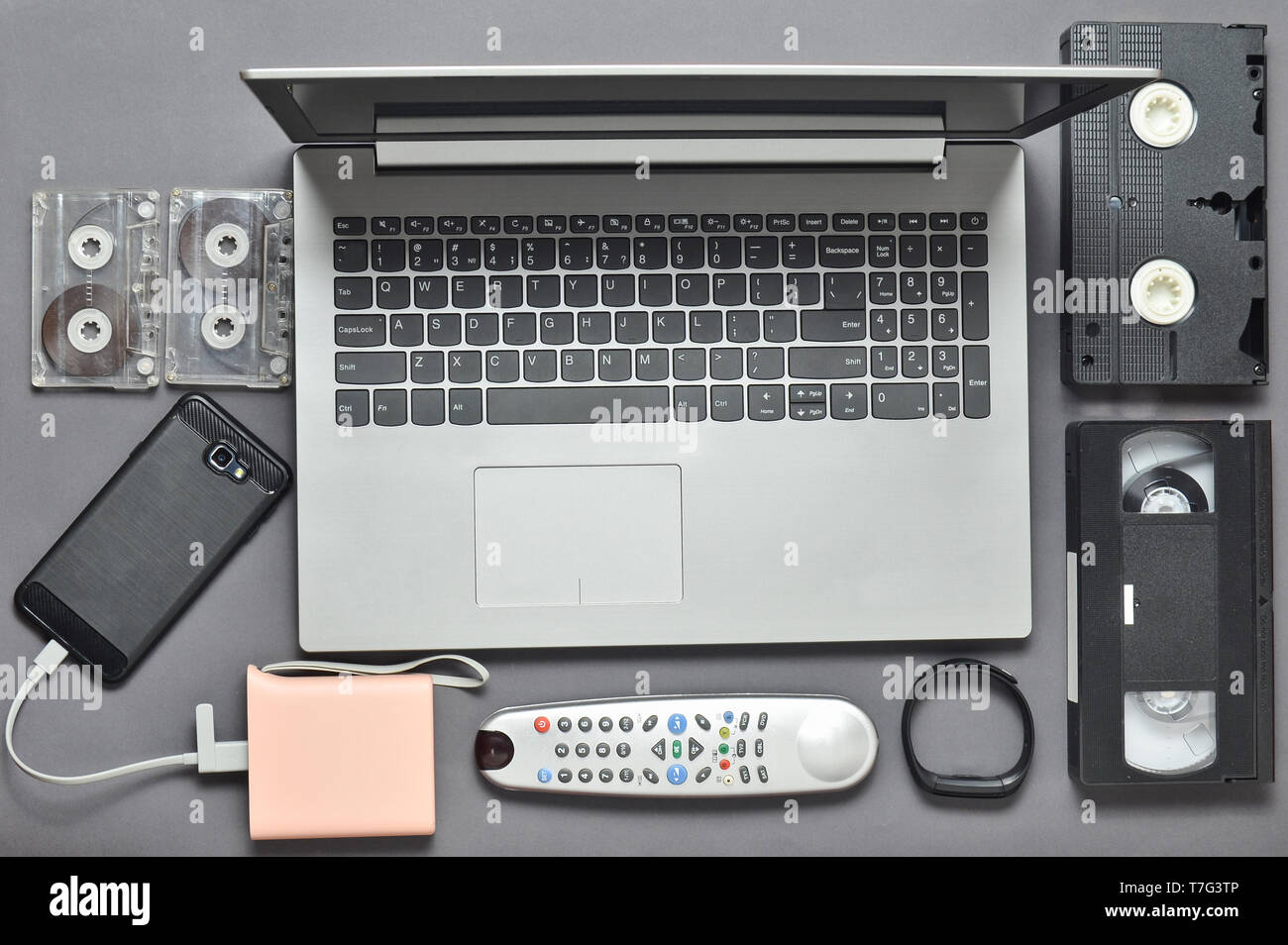 Modern digital gadgets, storage media, devaysy and obsolete analog ...