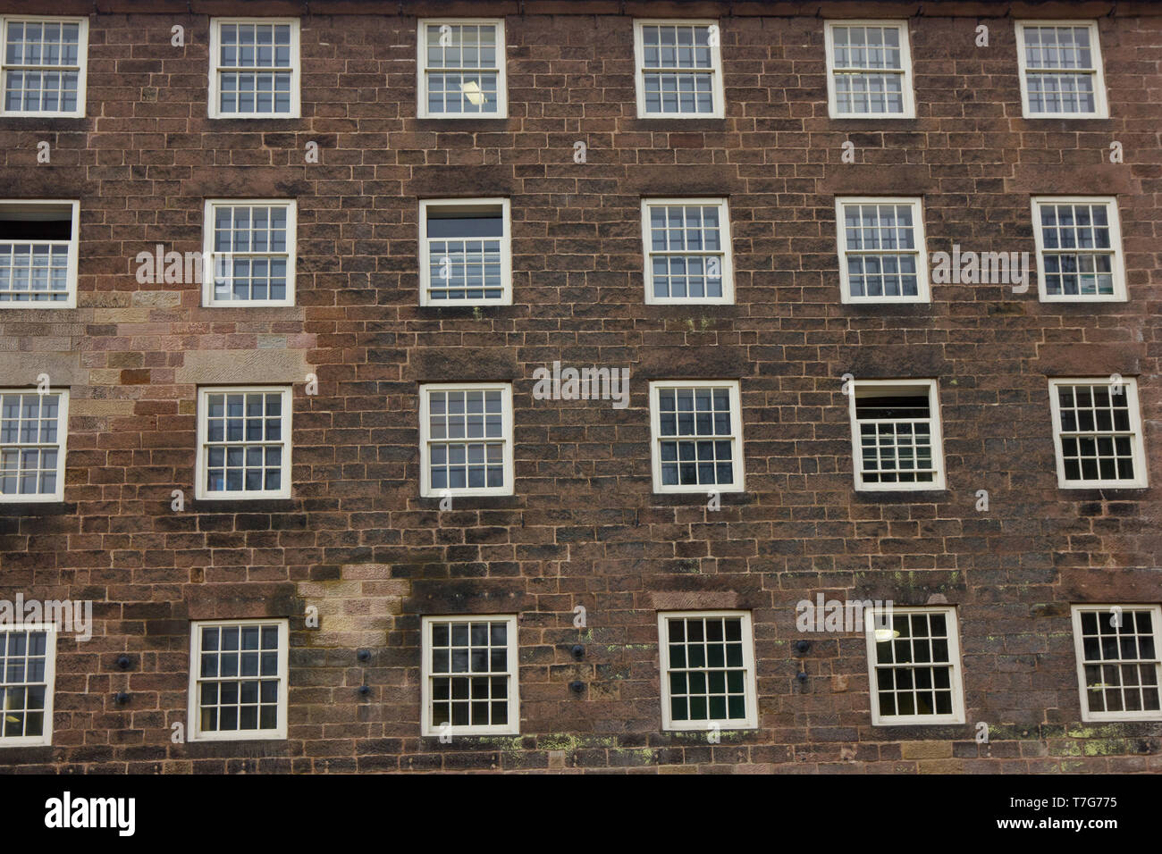 old restored mill buildings from Arkwrights mill in Cromford ...