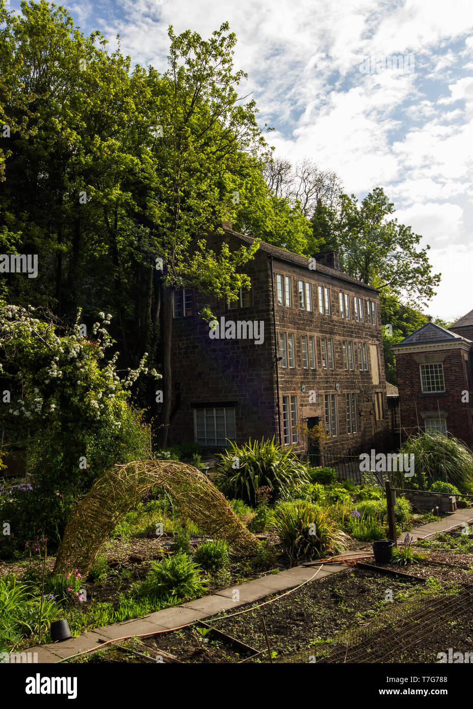 old restored mill buildings from Arkwrights mill in Cromford ...