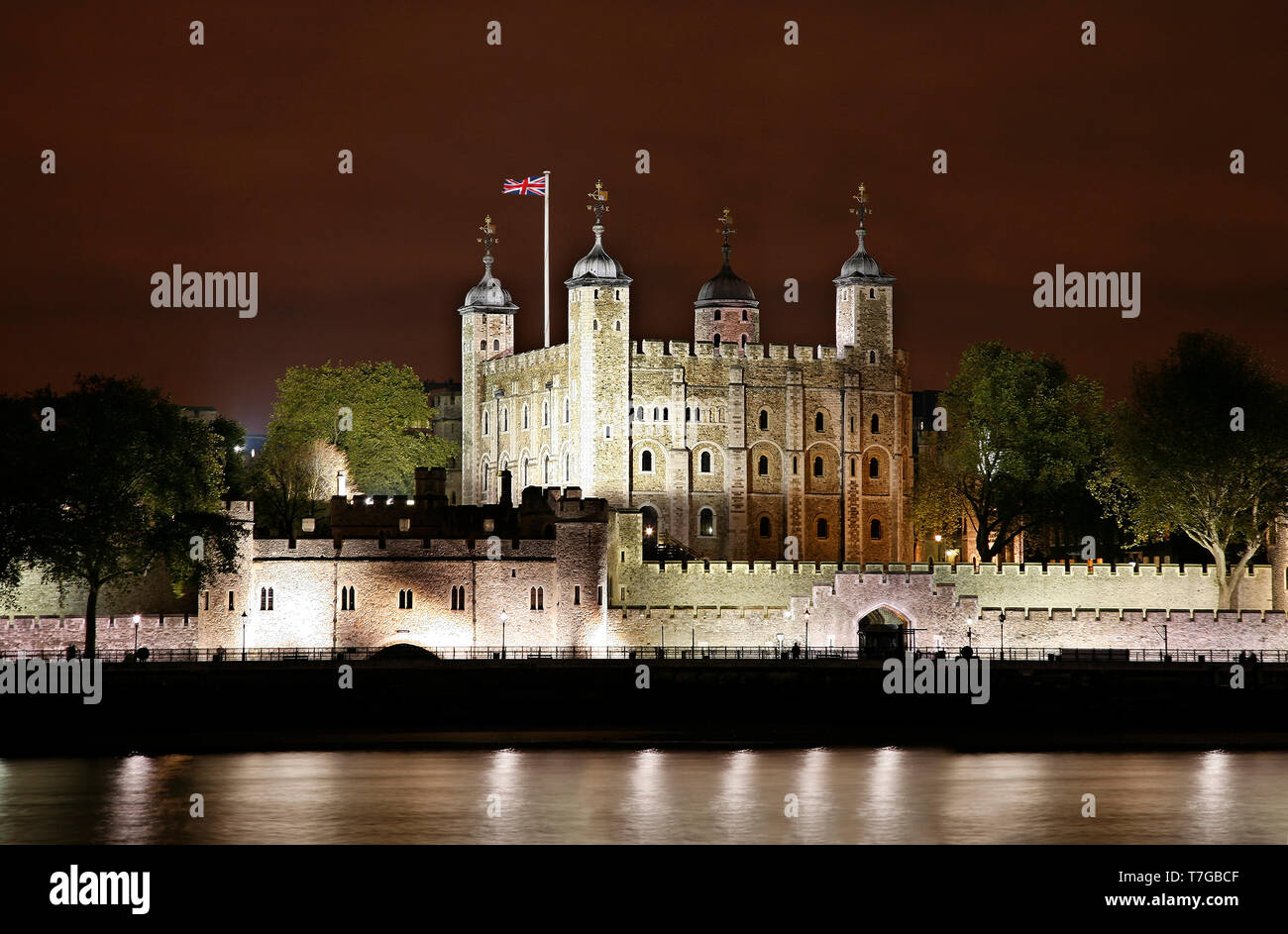 London dungeon exterior hi-res stock photography and images - Alamy