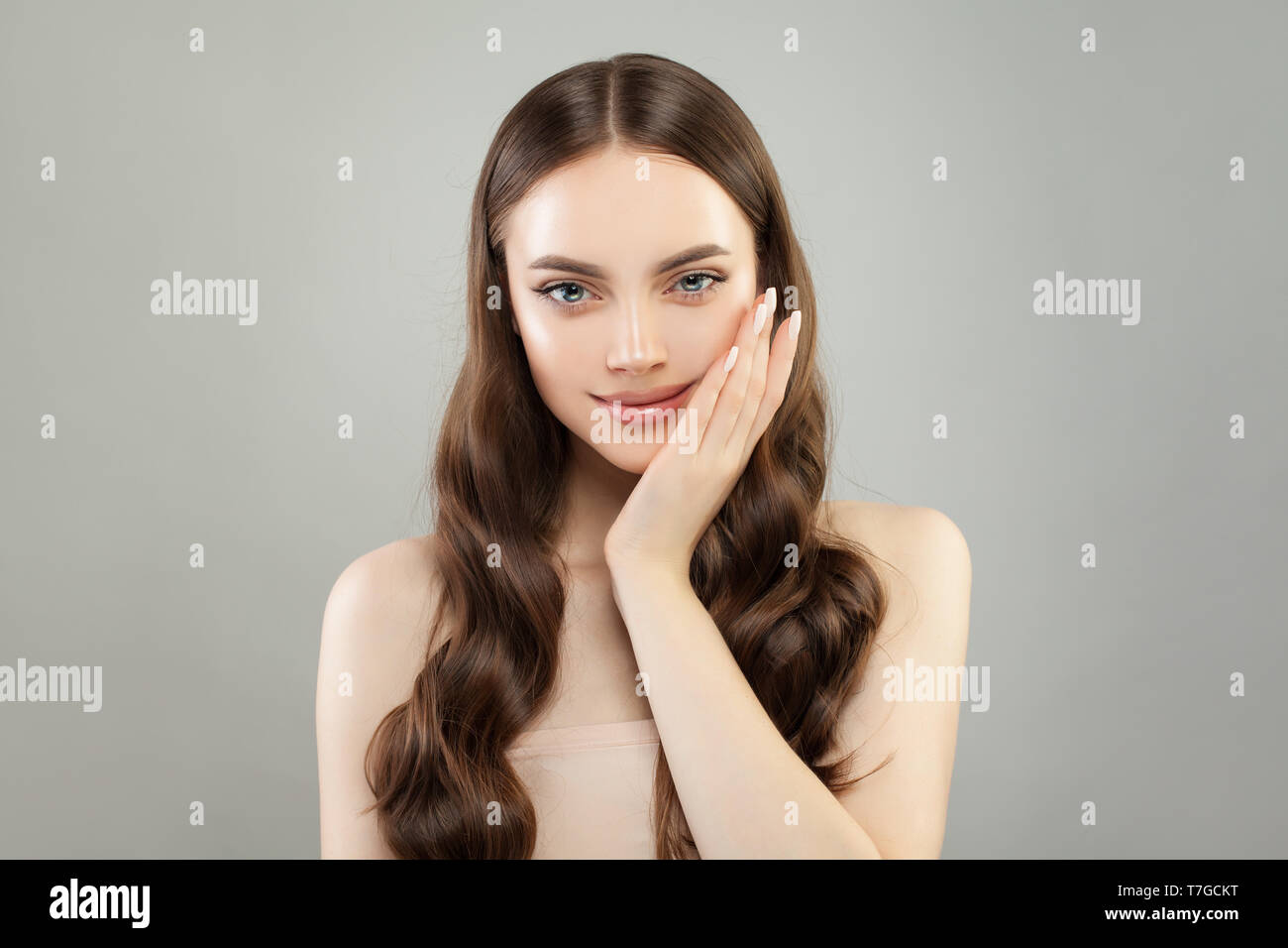 Natural beauty portrait. Perfect smiling woman with clear skin. Skin ...