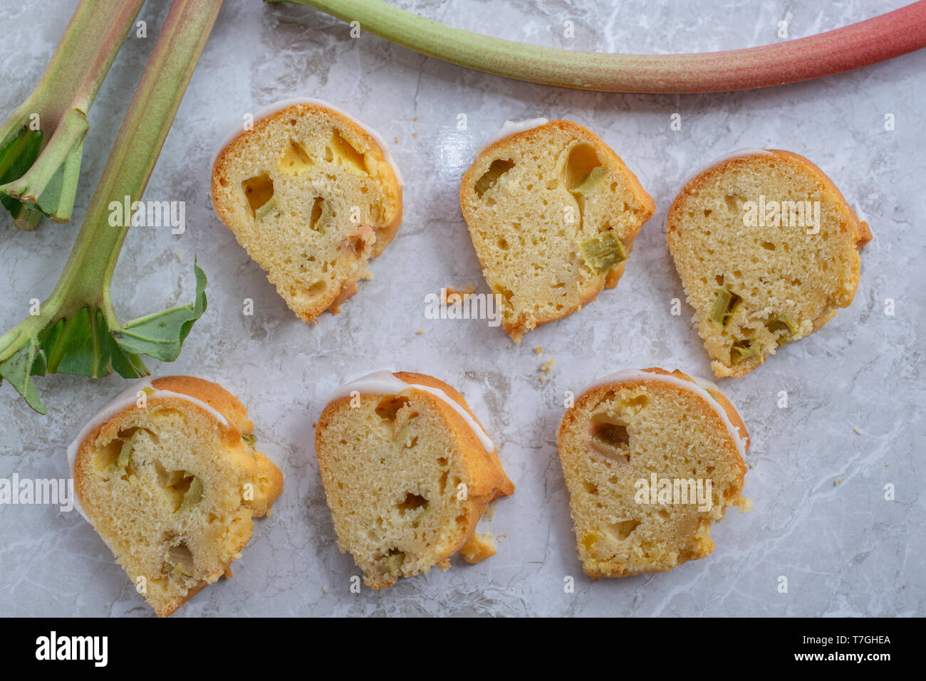 Rhubarb Sponge Cake Stock Photo - Alamy
