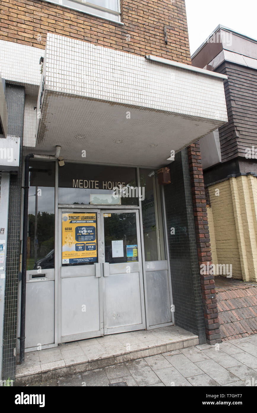 The mosque - Jabir bin Zayd Islamic Centre - where Khuram Shazad Butt ...