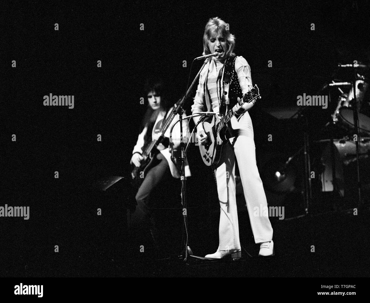 Mick ronson hi-res stock photography and images - Alamy