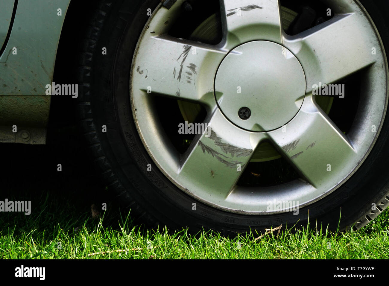 Scratched automobile rims Stock Photo - Alamy