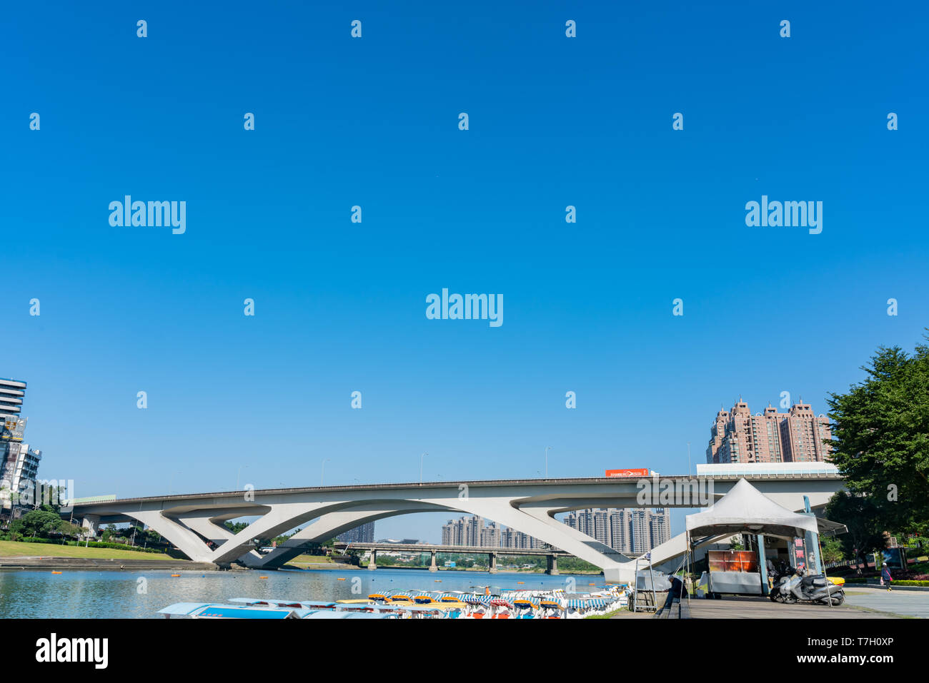 Taipei, DEC 28: Morning view of the famous Bitan Scenic area in Xindian ...