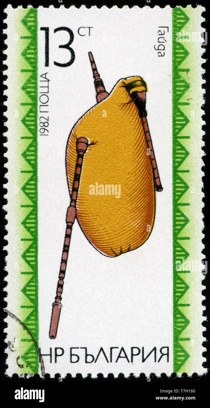Postage stamp from Bulgaria in the Folk Music Instruments series issued ...