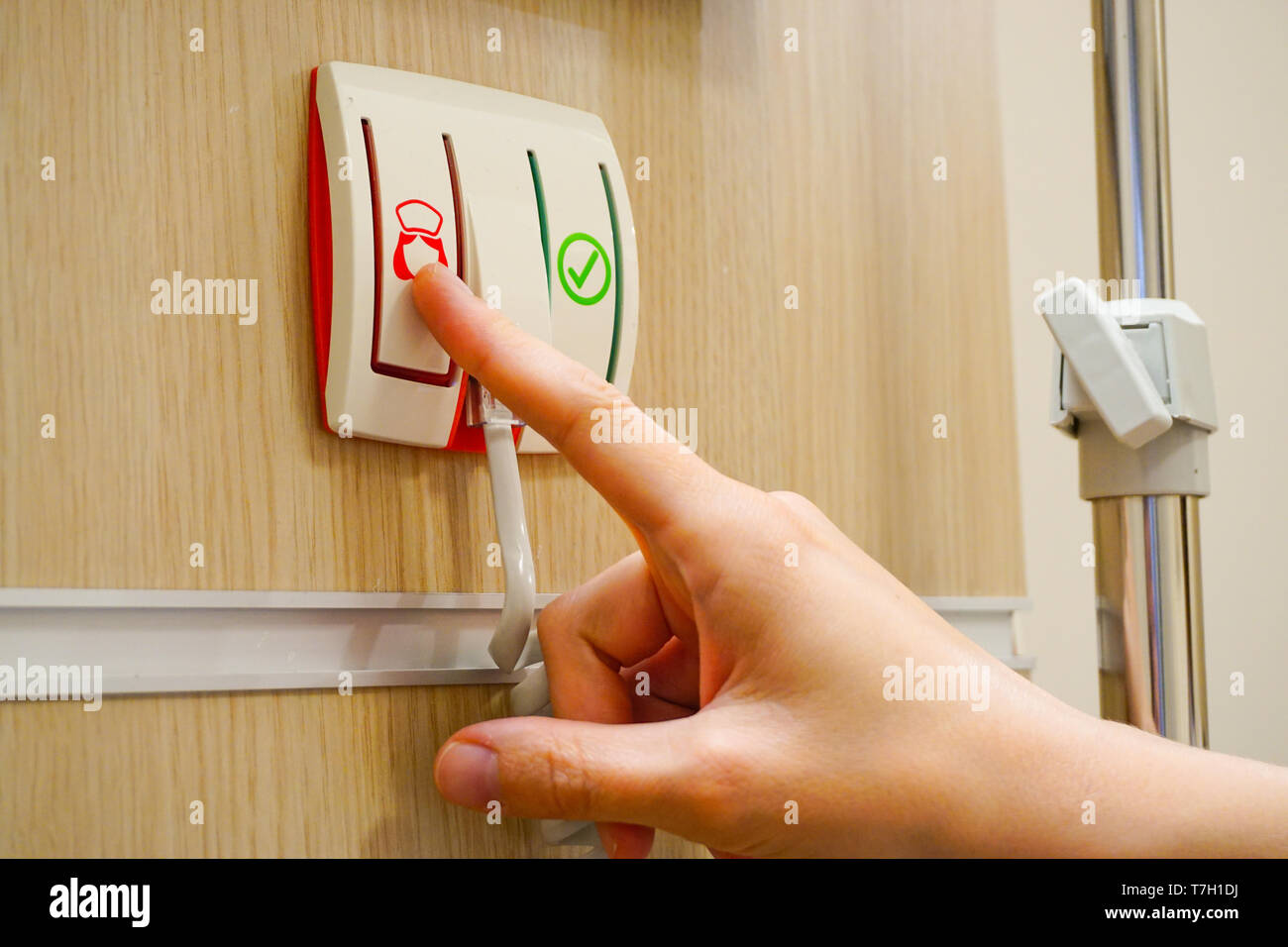 Nurse call button hospital hi-res stock photography and images - Alamy