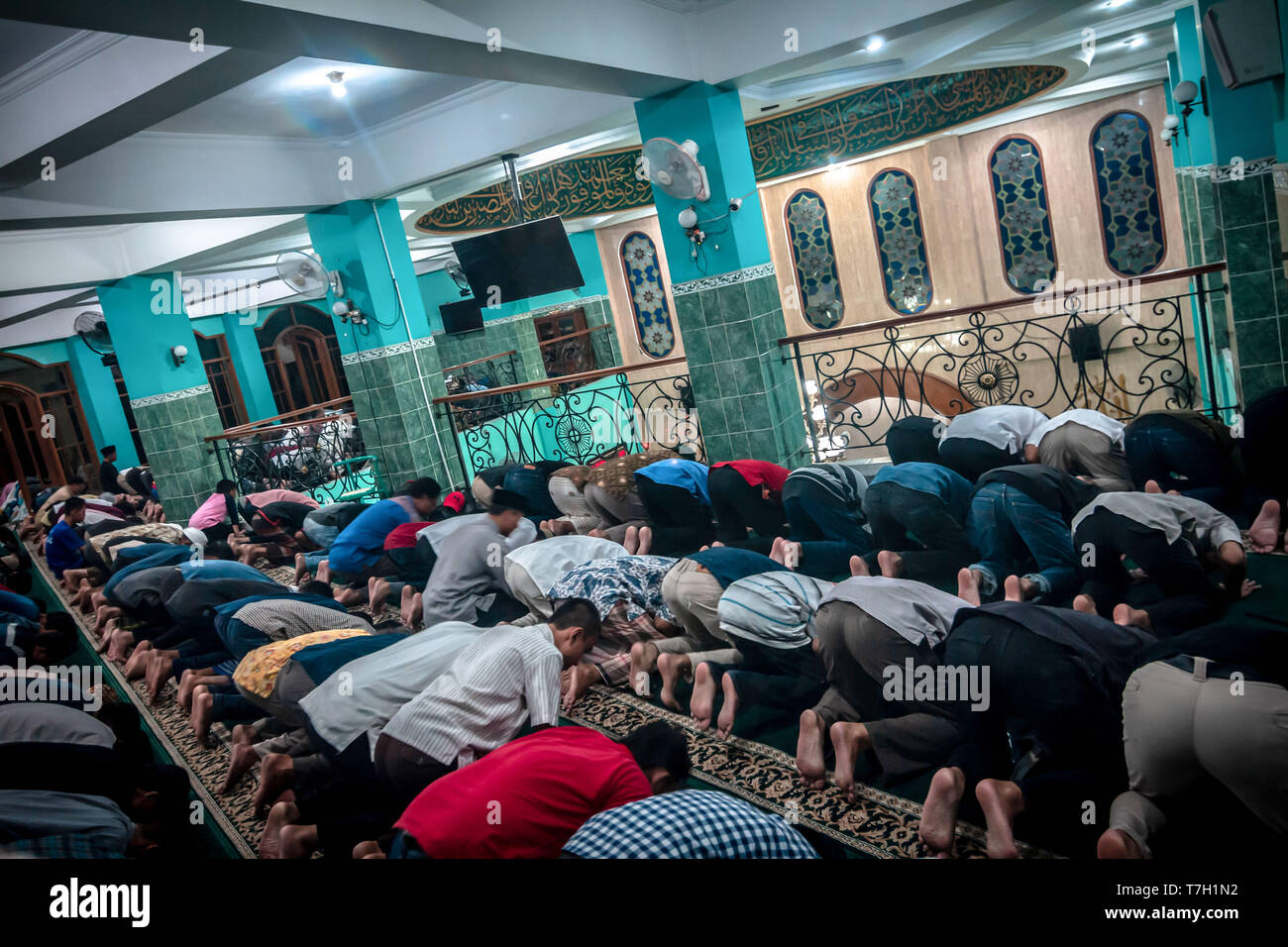 Muslims seen performing Maghrib Prayer after the iftar (fast-breaking ...