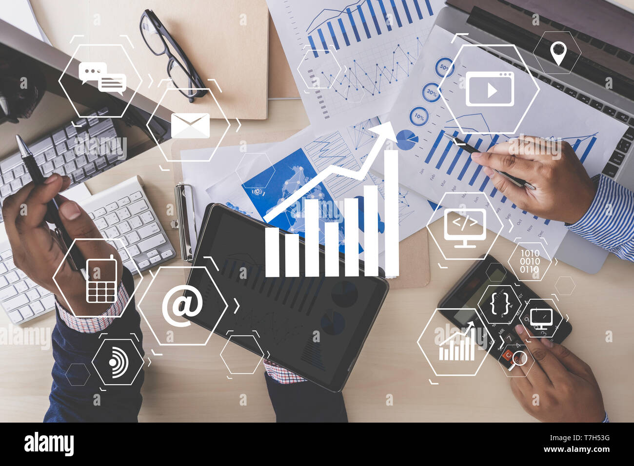 Marketing concept Business man startup project DIGITAL MARKETING Stock ...