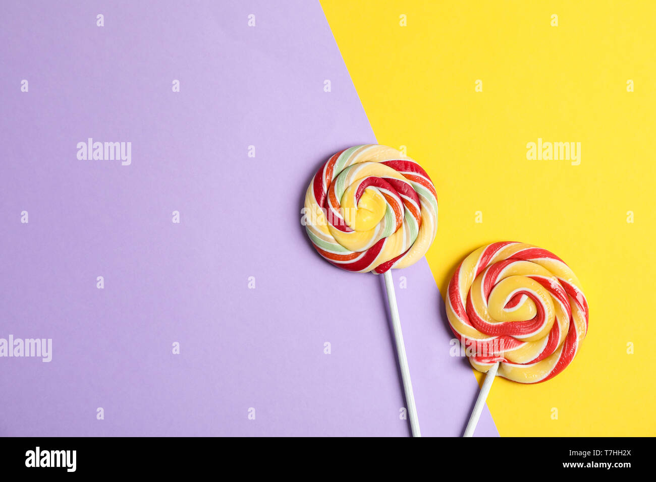 Two tone candies hi-res stock photography and images - Alamy