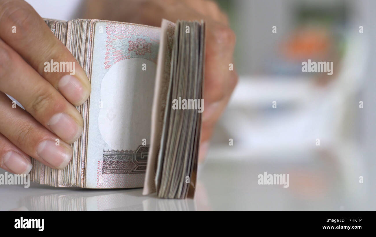 1000 thai baht bills hi-res stock photography and images - Alamy