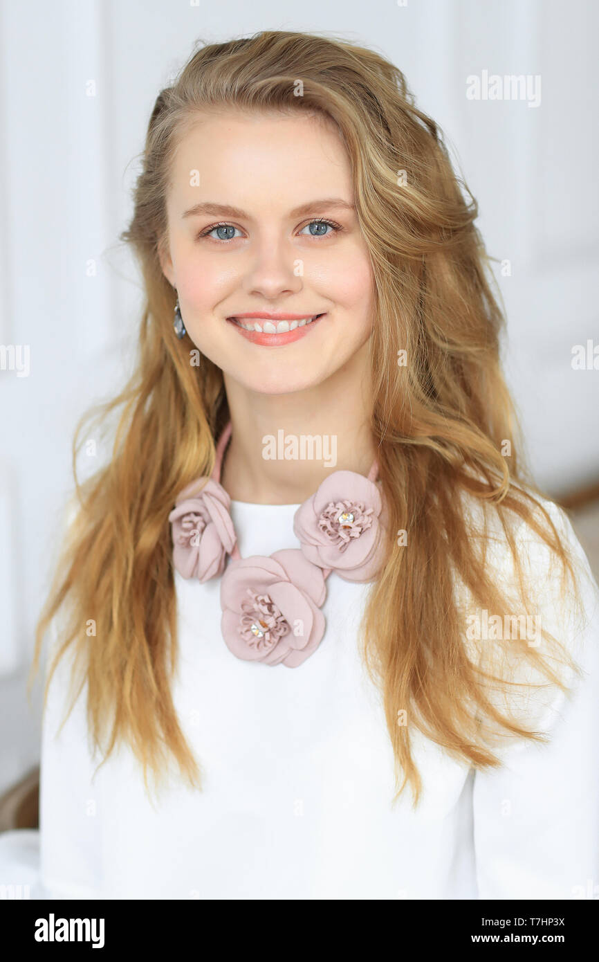 Happy business woman in home hi-res stock photography and images - Alamy