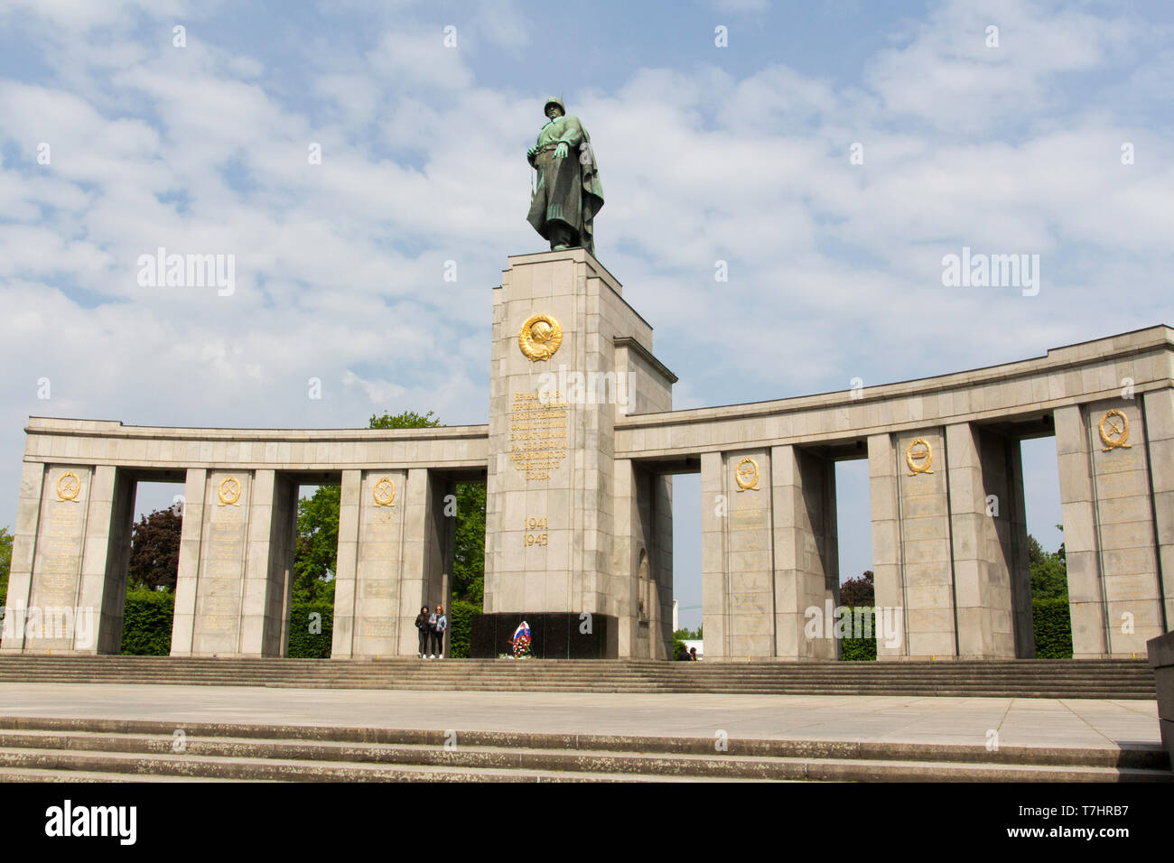 The Soviet War Memorial in Berlin Stock Photo - Alamy