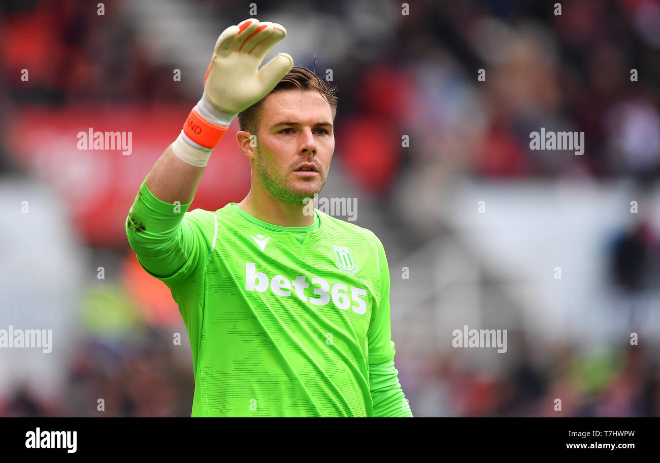 Stoke City goalkeeper Jack Butland Stock Photo - Alamy