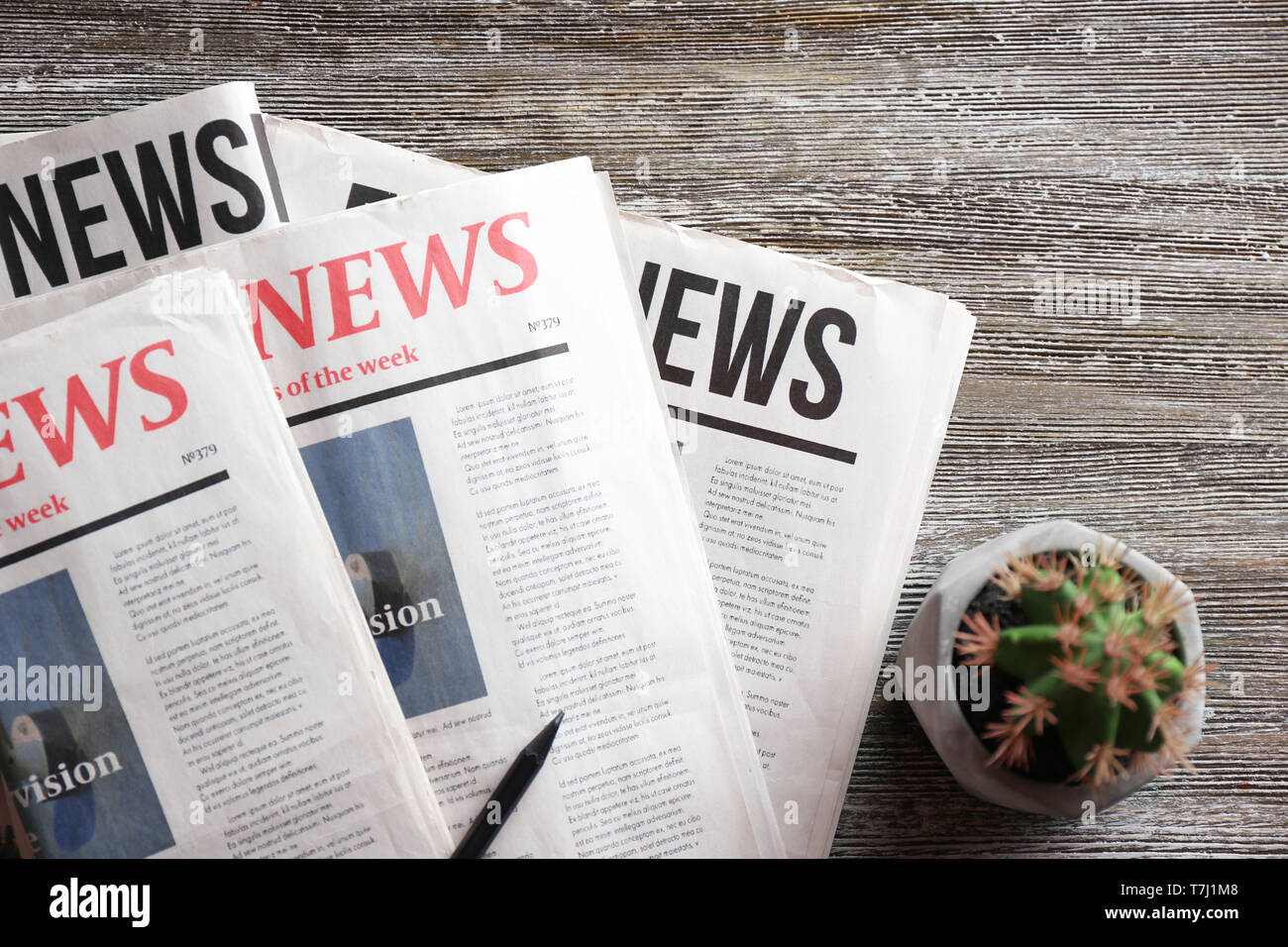 Morning newspapers hi-res stock photography and images - Alamy