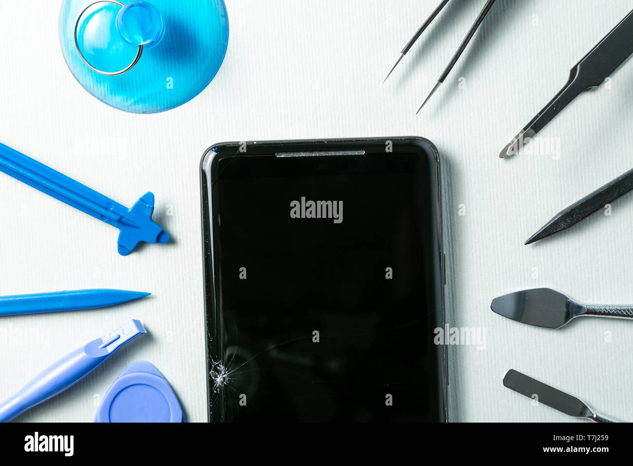 Broken tools hi-res stock photography and images - Alamy