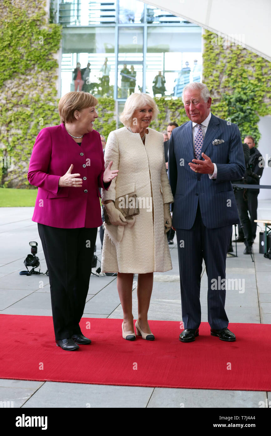 The Prince of Wales (right) with Duchess of Cornwall meeting German ...
