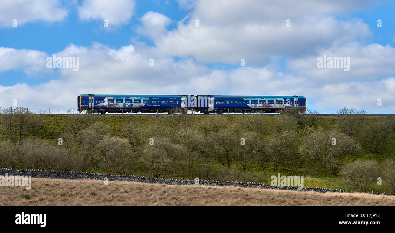 Northern rail uk hi-res stock photography and images - Alamy