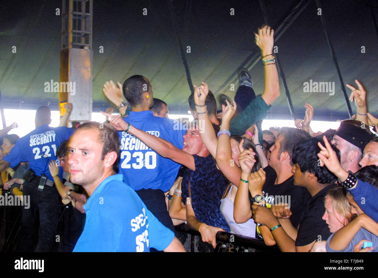 Leeds festival 2001 hi-res stock photography and images - Alamy