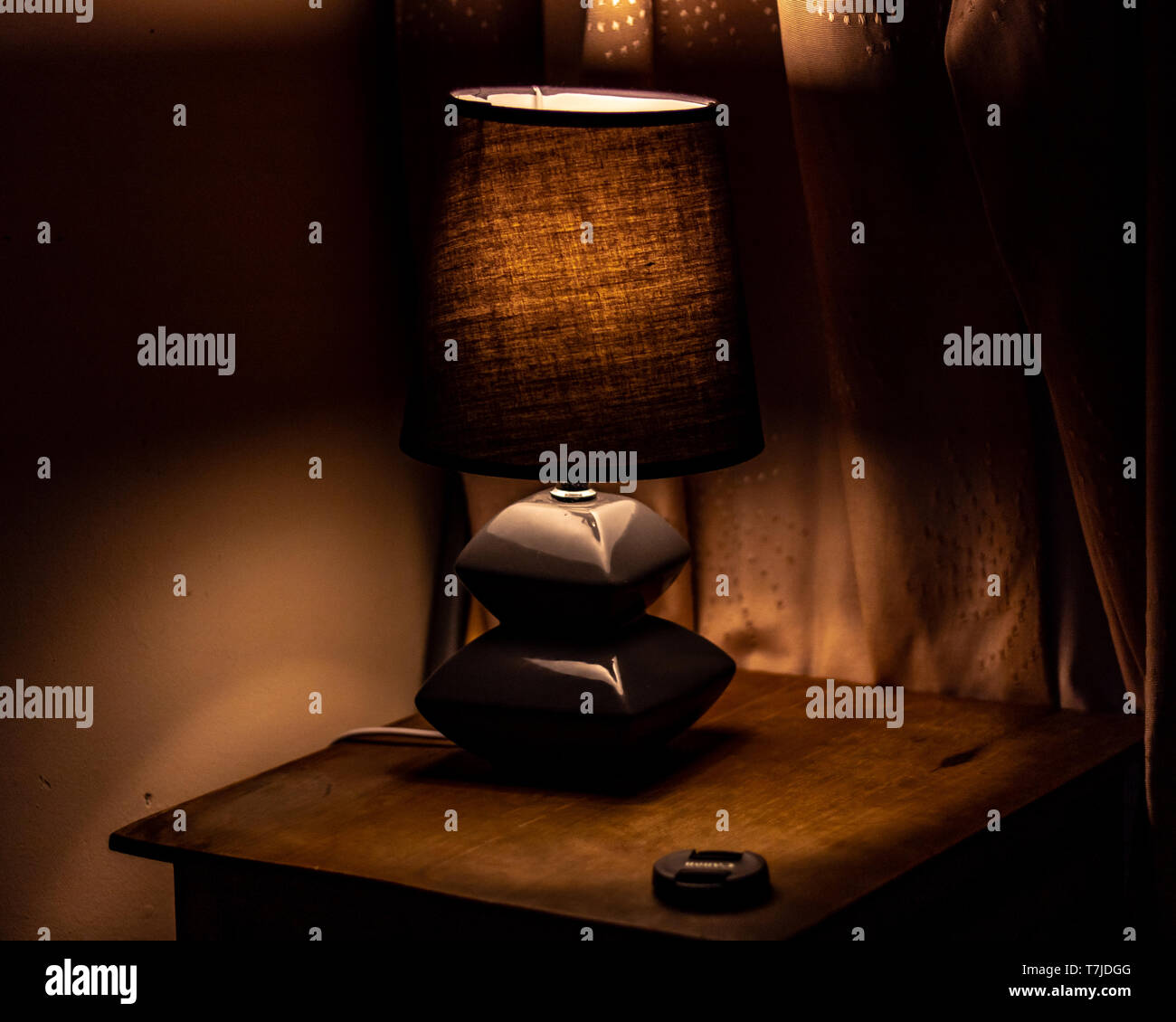 Lamp vector hi-res stock photography and images - Alamy