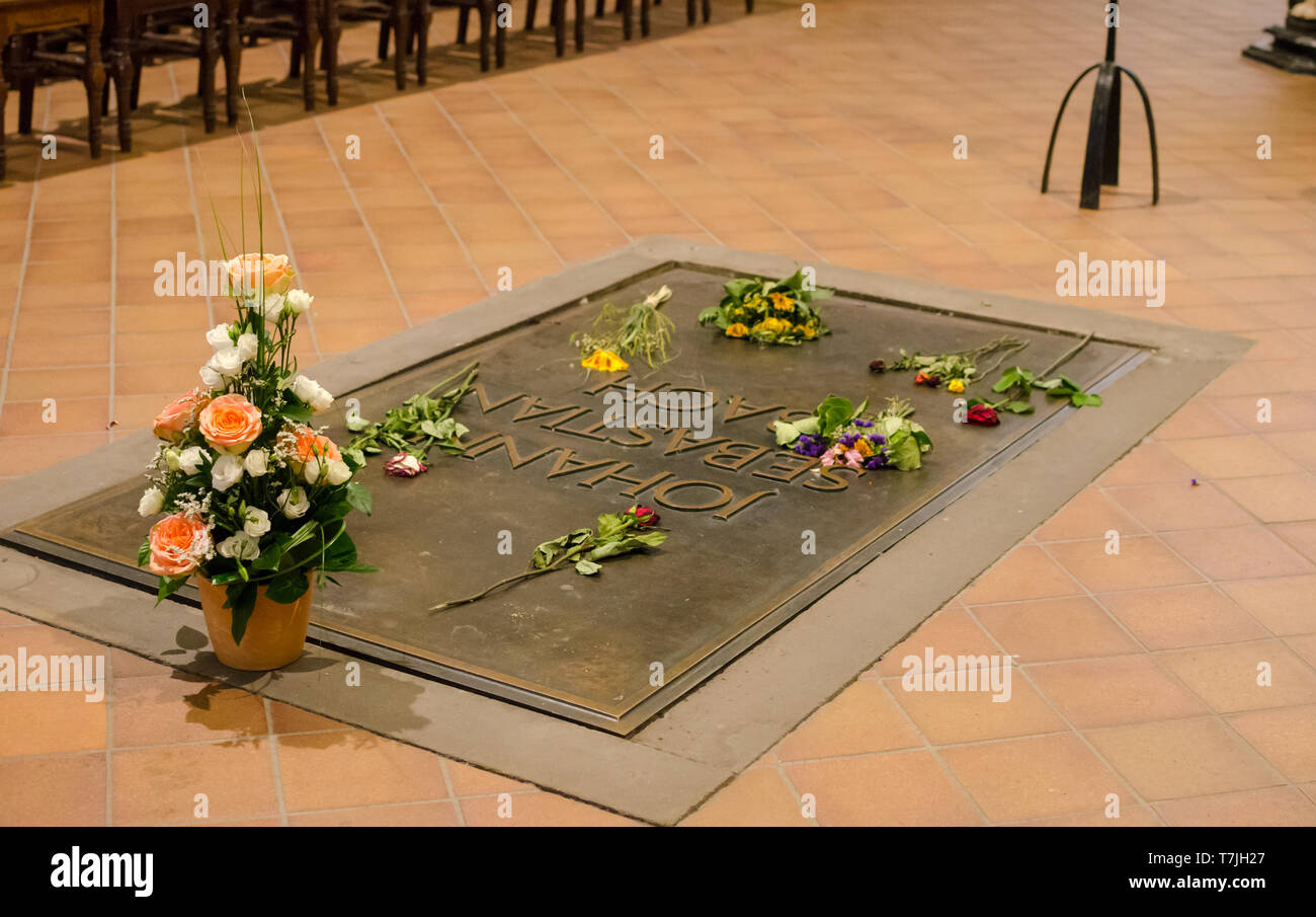 Tomb of famous German composer Johann Sebastian Bach in St Thomas ...