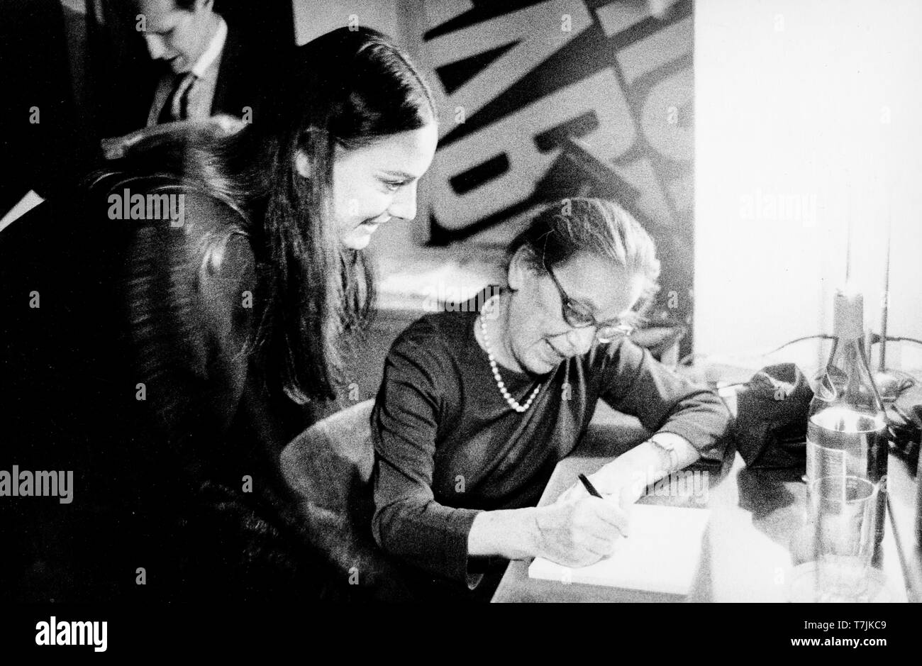 Helene Weigel High Resolution Stock Photography and Images - Alamy