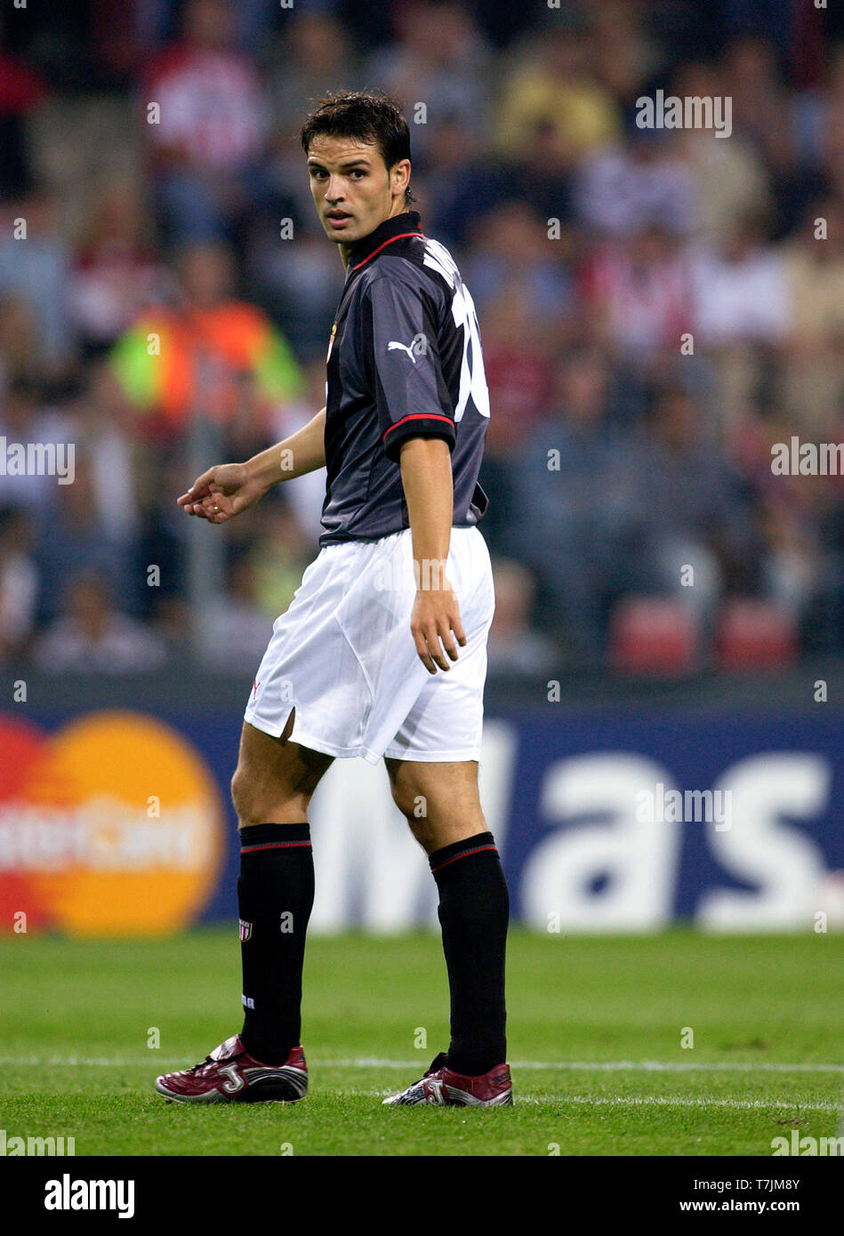 Fernando morientes monaco hi-res stock photography and images - Alamy