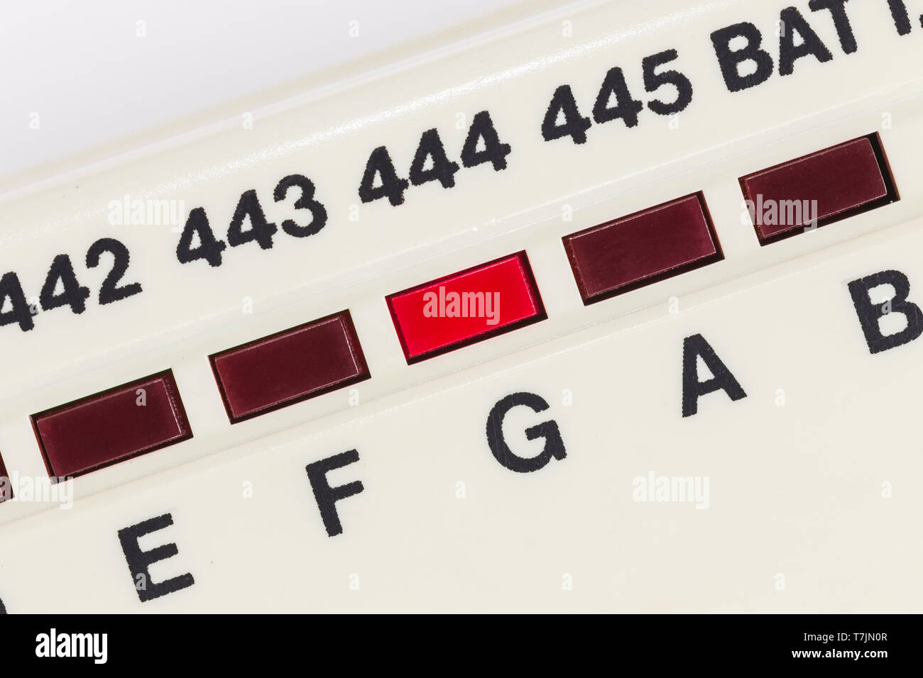 Music notes electric guitar hi-res stock photography and images - Alamy