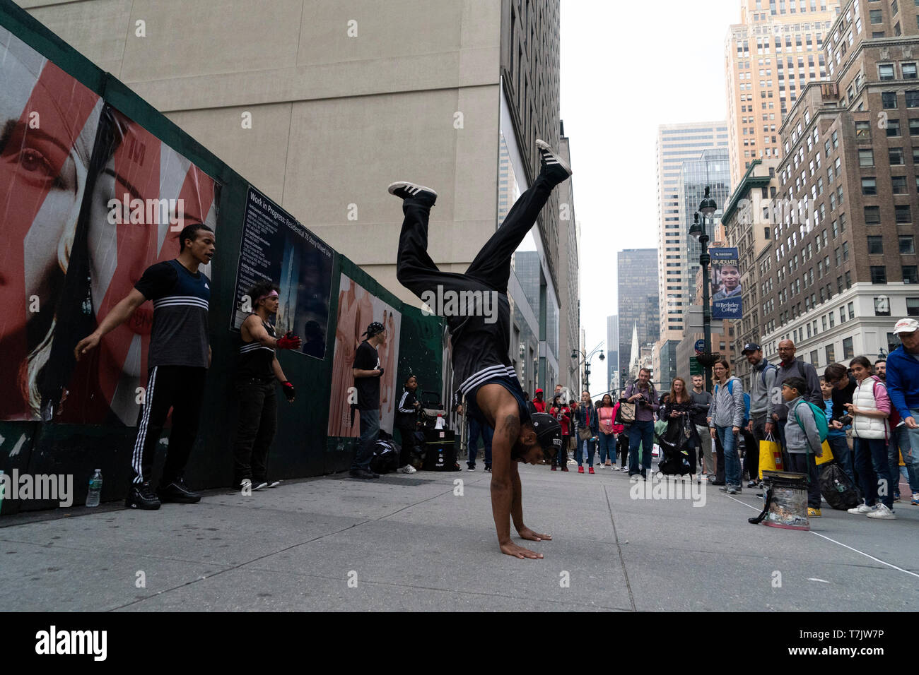 NEW YORK, USA - MAY 7 2019 - young Break dancers show in 5th avenue ...