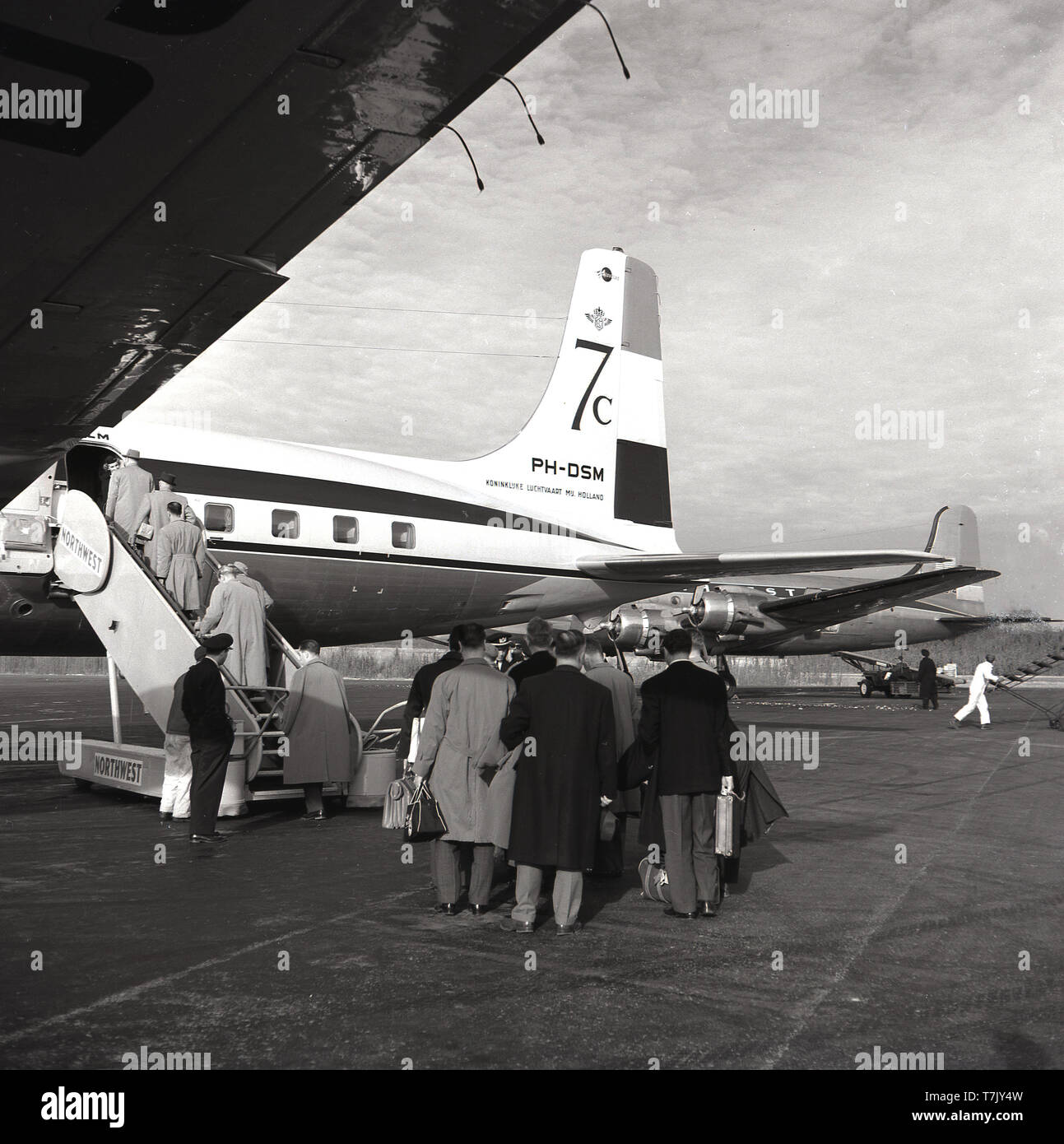 Airport Aviation 1950's High Resolution Stock Photography and Images ...