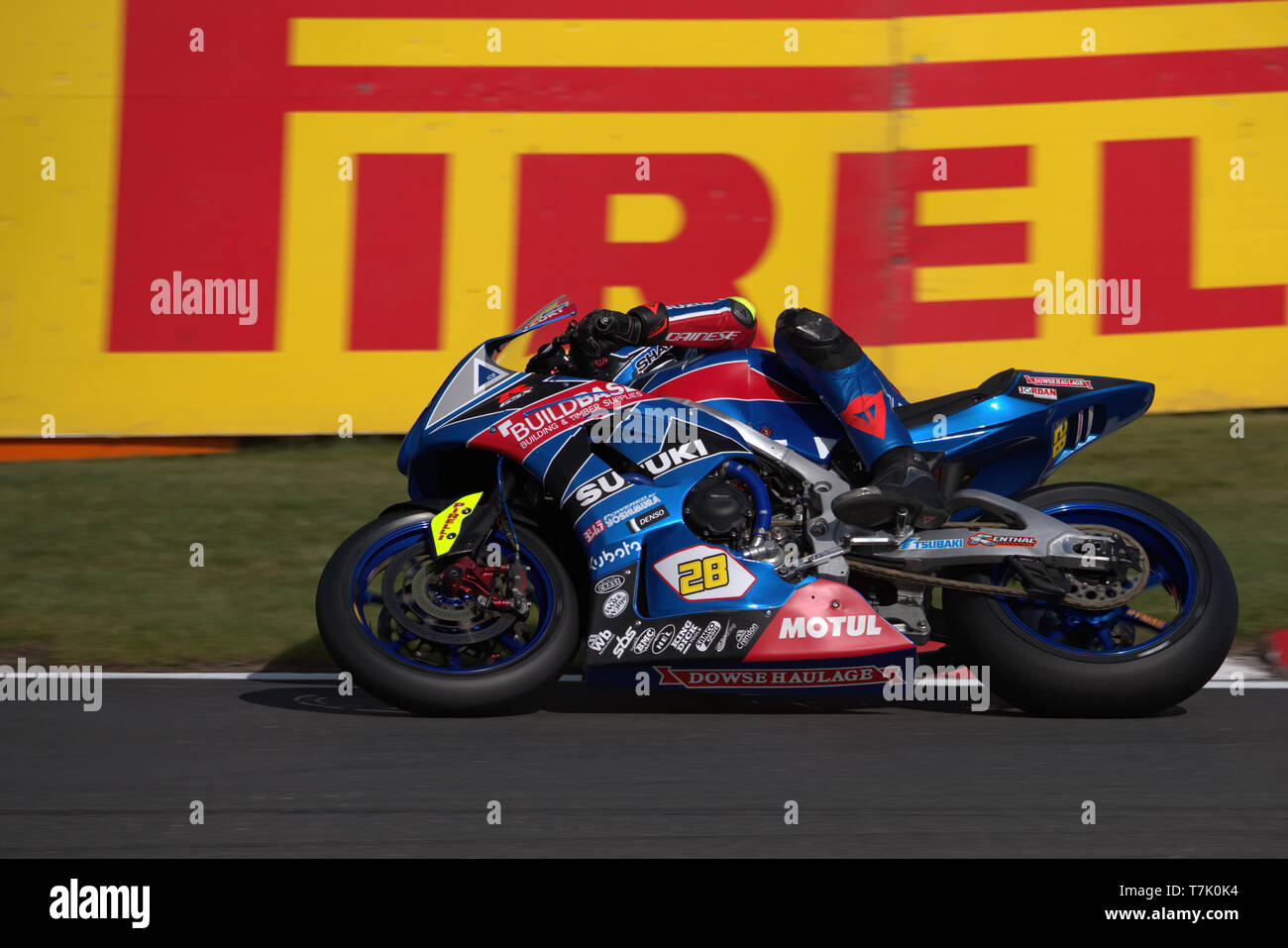 Brad Ray , knee down at knickerbrook corner Stock Photo - Alamy