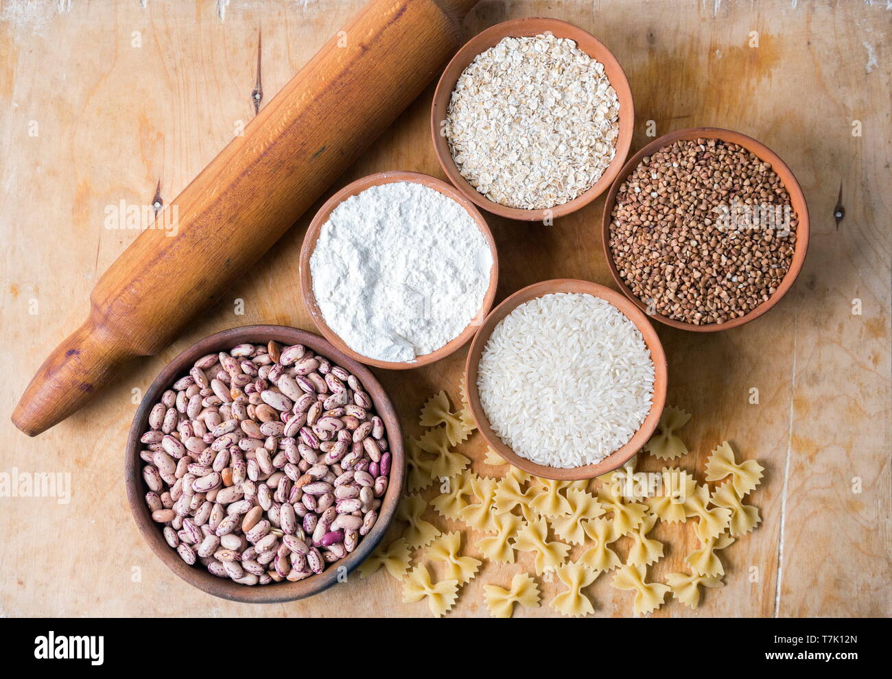 Bread pasta rice flour hi-res stock photography and images - Alamy