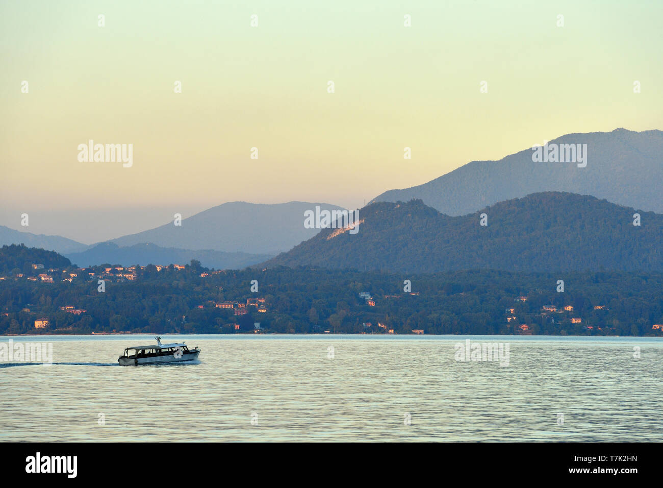 Italy, Piedmont, Stresa, Lake Maggiore (Il Lago Maggiore), Feriolo ...