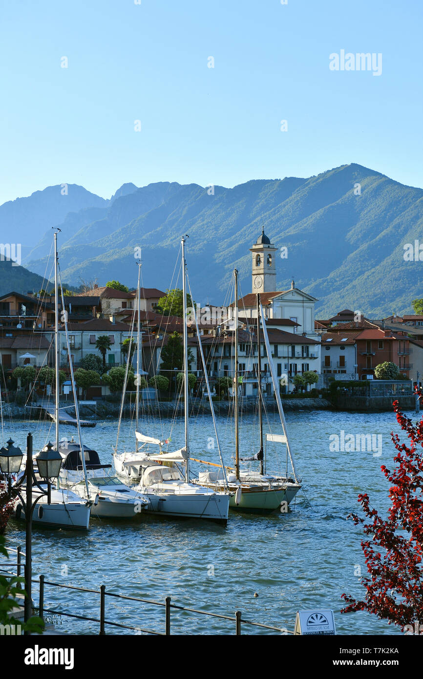 Italy, Piedmont, Stresa, Lake Maggiore (Il Lago Maggiore), Feriolo ...