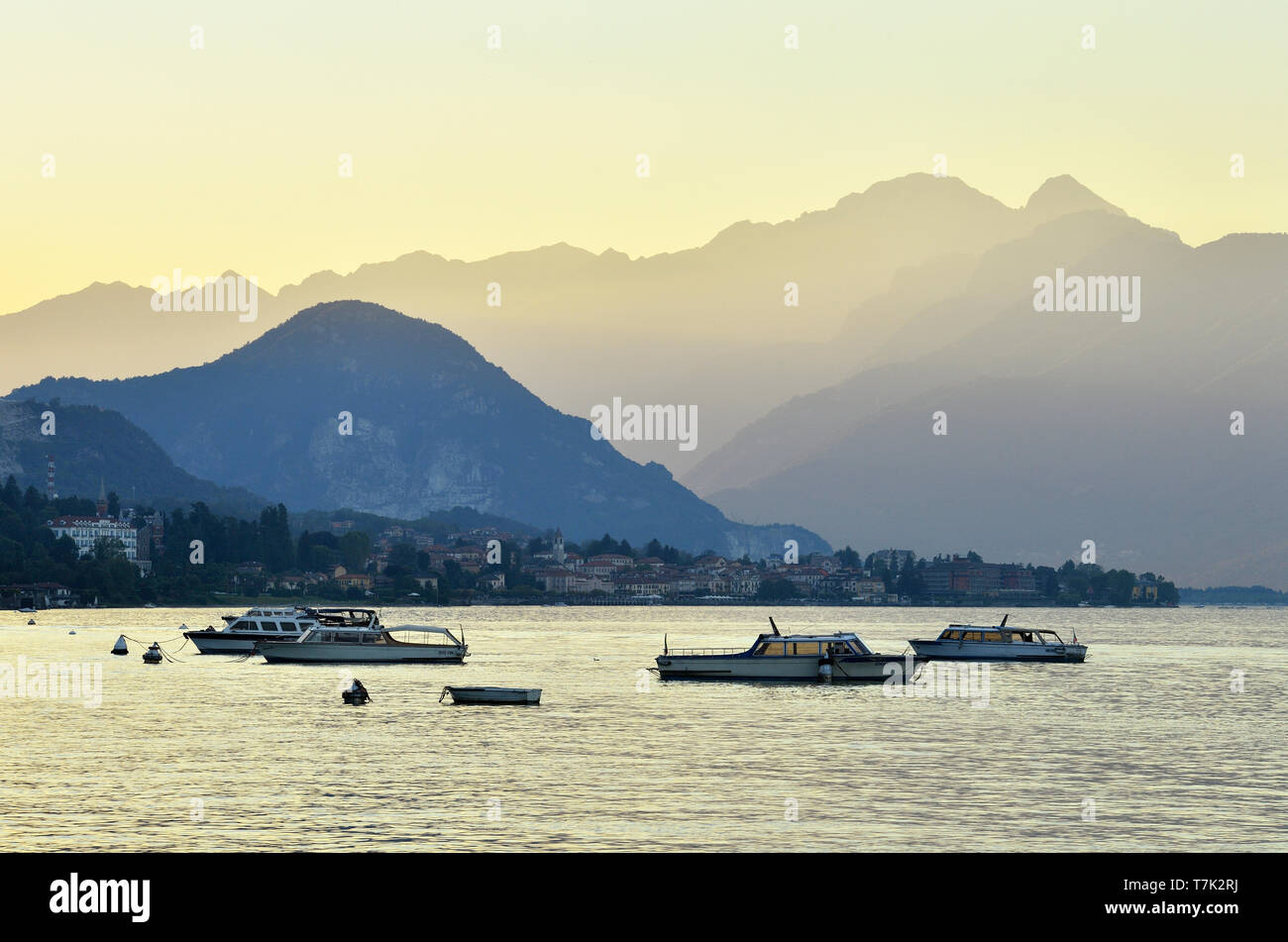 Italy, Piedmont, Stresa, Lake Maggiore (Il Lago Maggiore), Feriolo ...