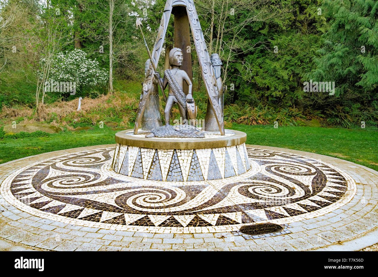 Two wives hi-res stock photography and images - Alamy