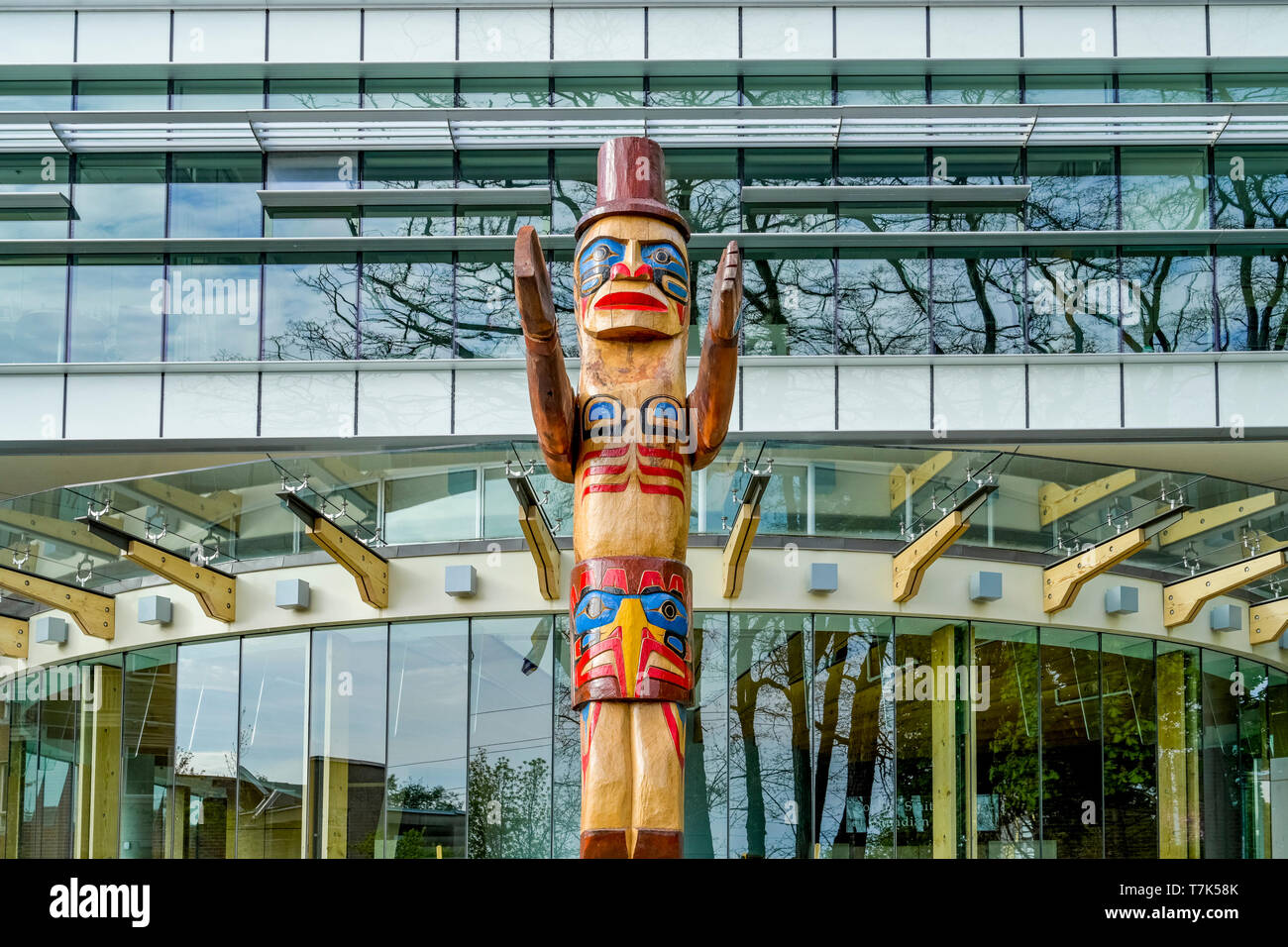 Coast salish art hi-res stock photography and images - Alamy