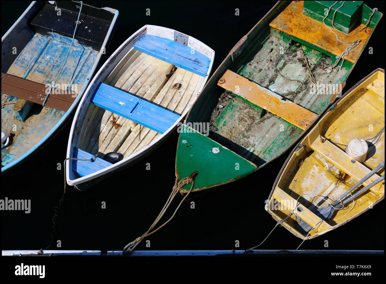 Colorful dinghies hi-res stock photography and images - Alamy