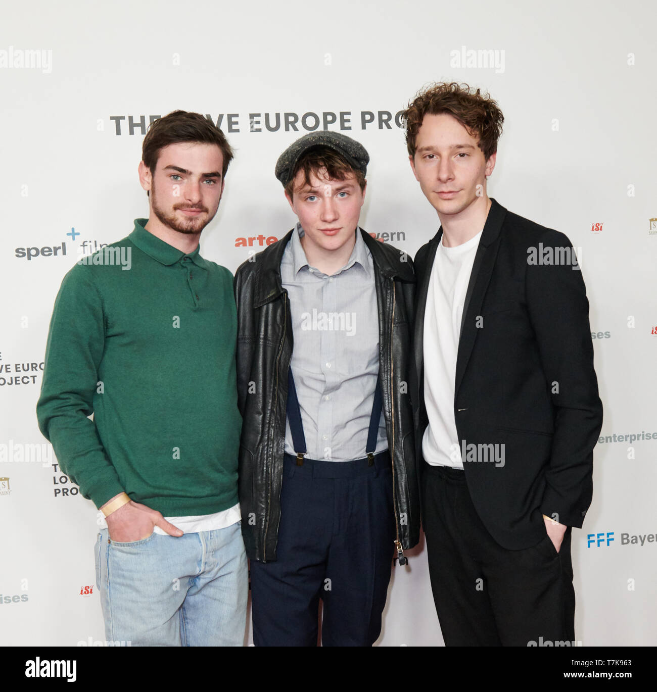 Berlin, Germany. 07th May, 2019. The actors Aaron Hilmer (l-r ...