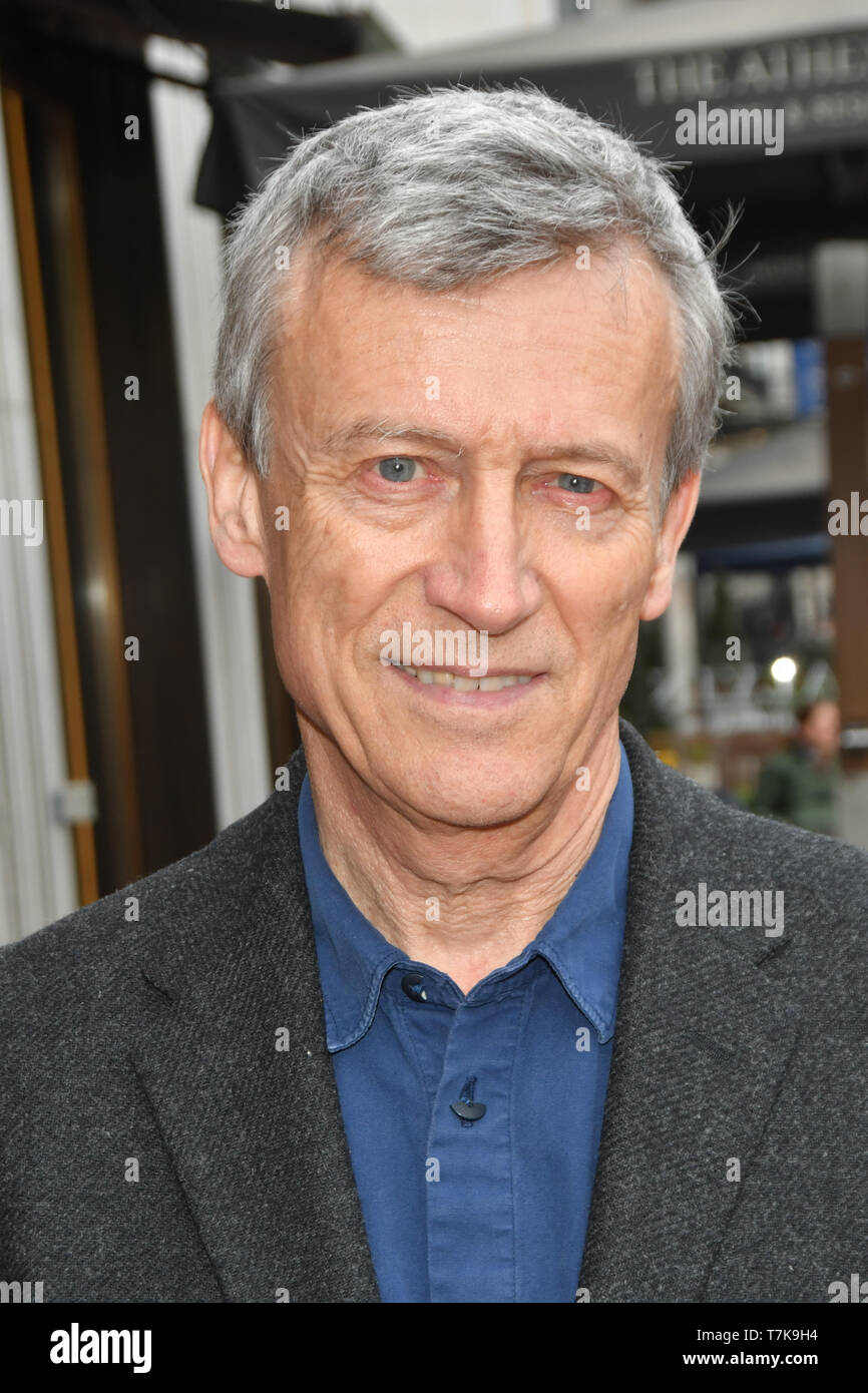 Duncan kenworthy obe hi-res stock photography and images - Alamy