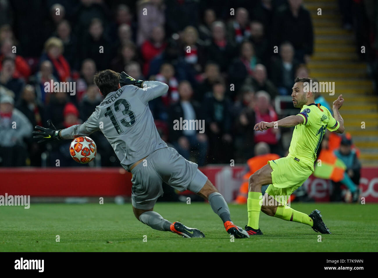 18 jordi alba hi-res stock photography and images - Alamy