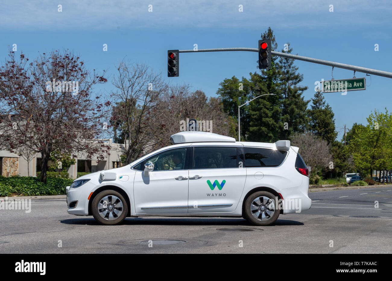 Waymo car phoenix hi-res stock photography and images - Alamy