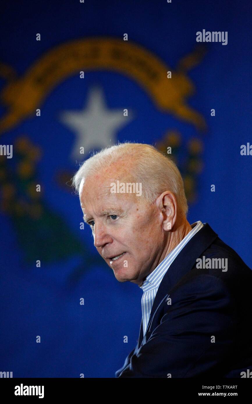 2020 presidential campaign hi-res stock photography and images - Alamy
