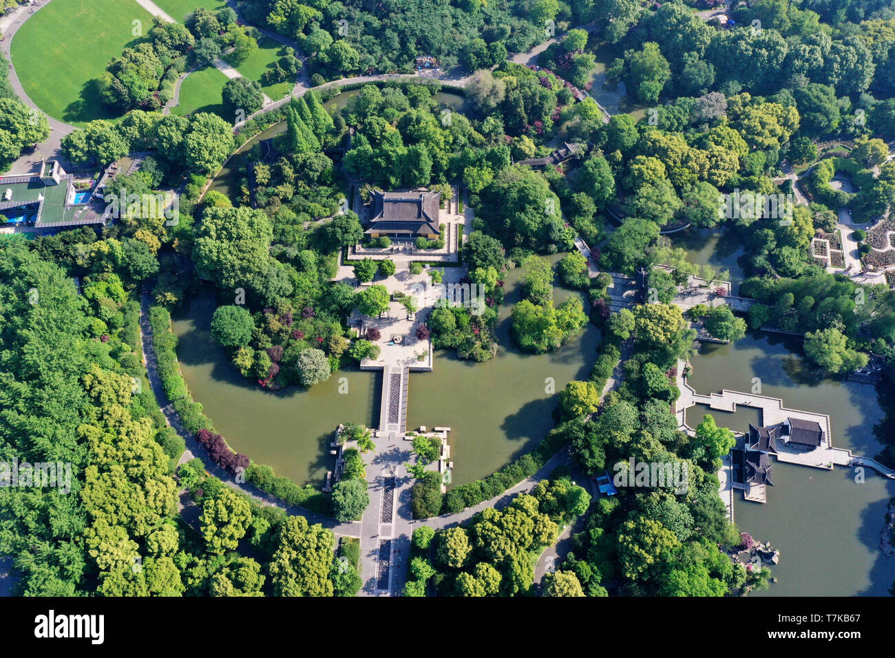 Changzhou, Changzhou, China. 8th May, 2019. Changzhou, CHINA-Aerial ...
