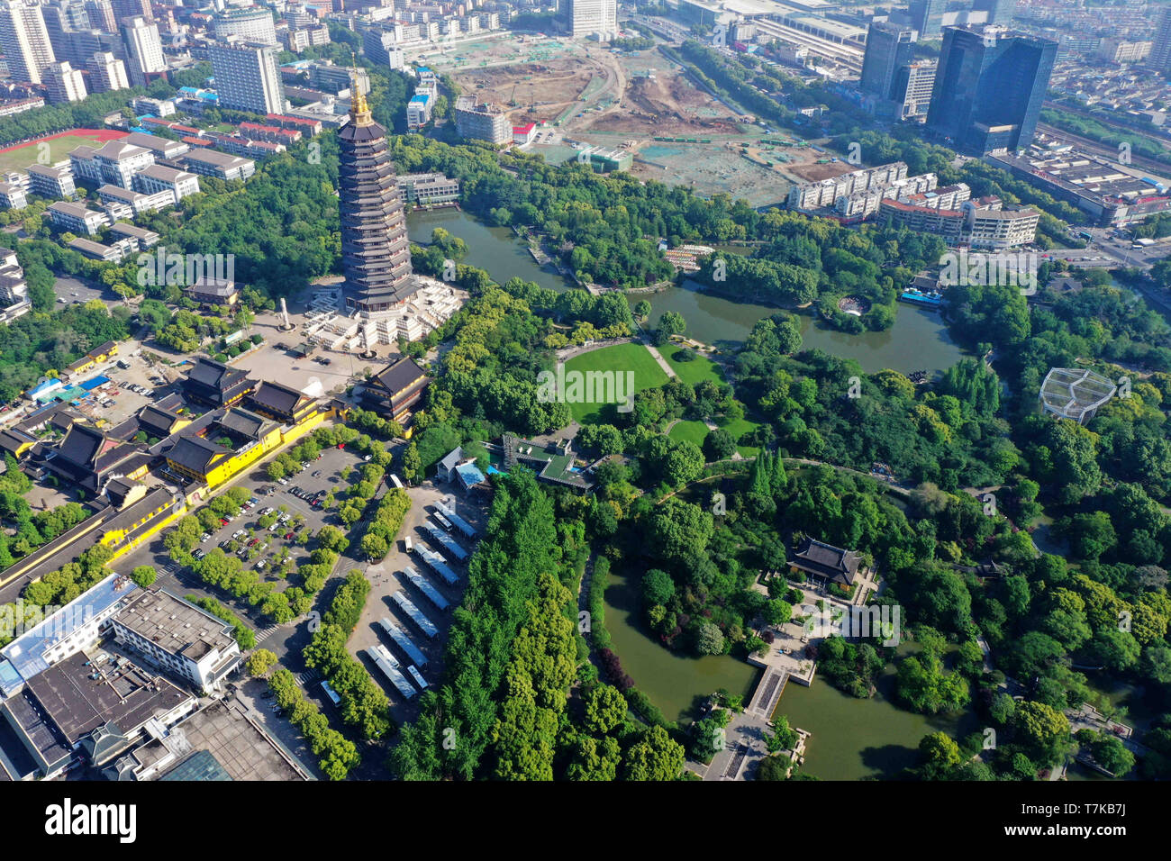 Hongmei park hi-res stock photography and images - Alamy