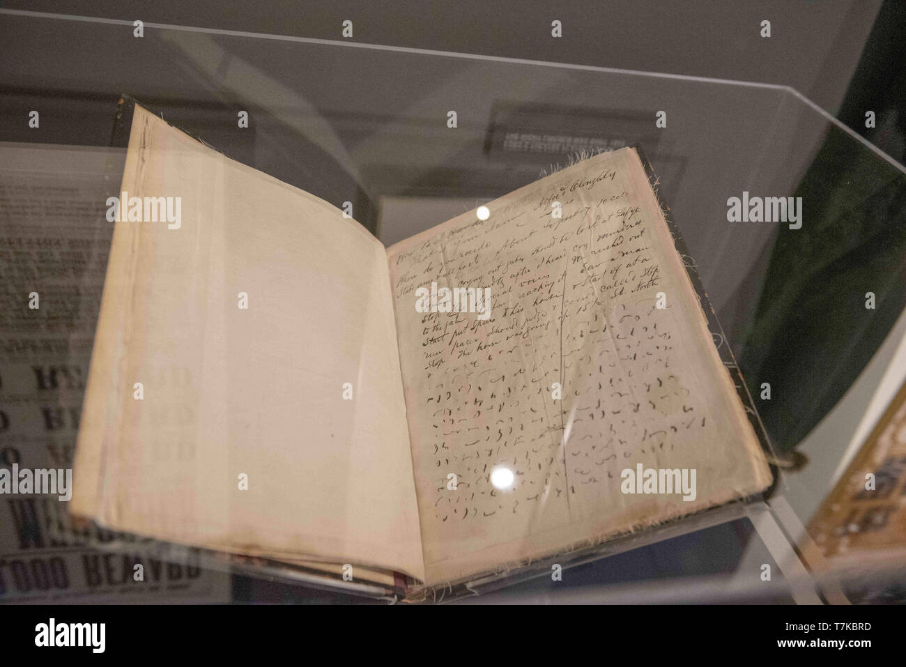 National constitution center exhibit hi-res stock photography and ...